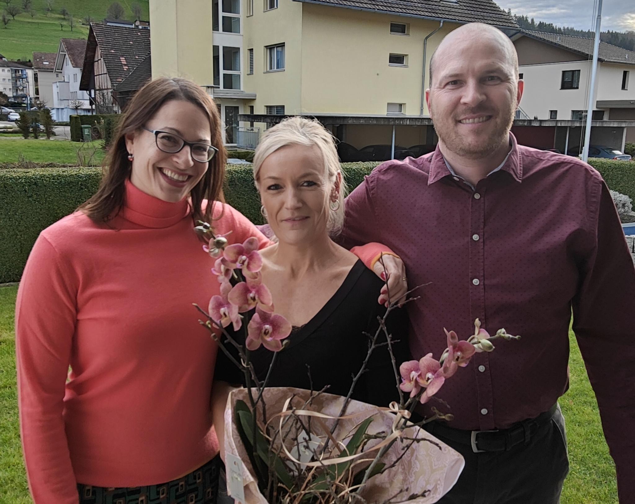 Herzliche Gratulation zum 10-jährigen Dienstjubiläum von Sandra Dubach ...
